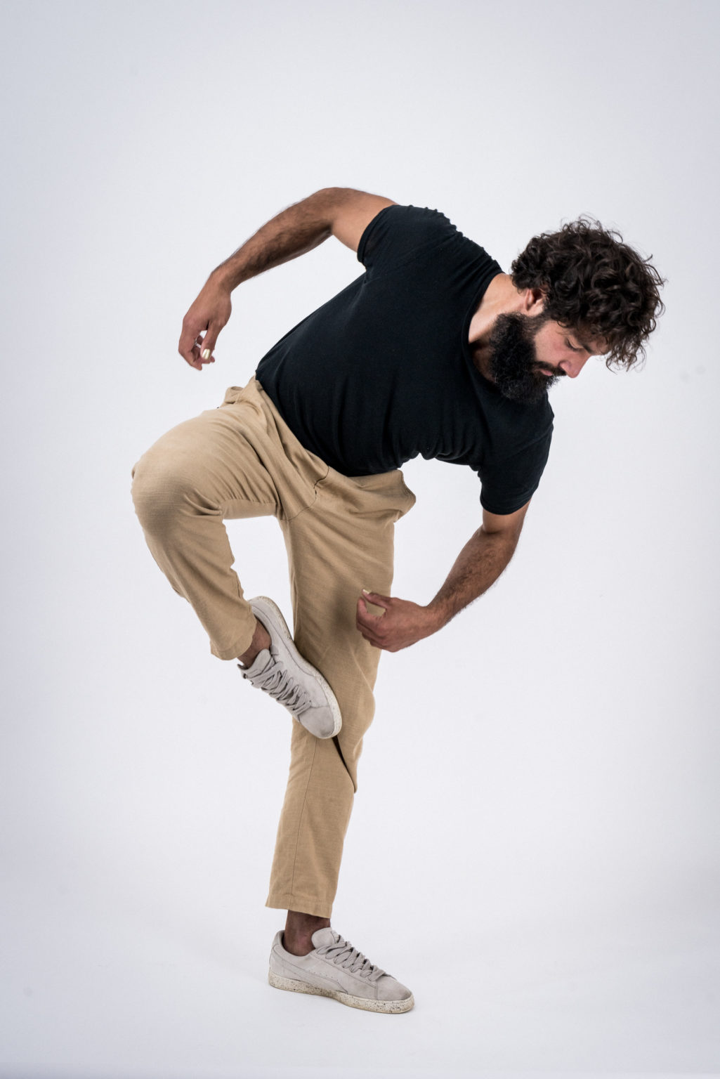 Anatole Couety - Acro-Danse · Acrobatie · Fil · Mât Chinois - Académie ...